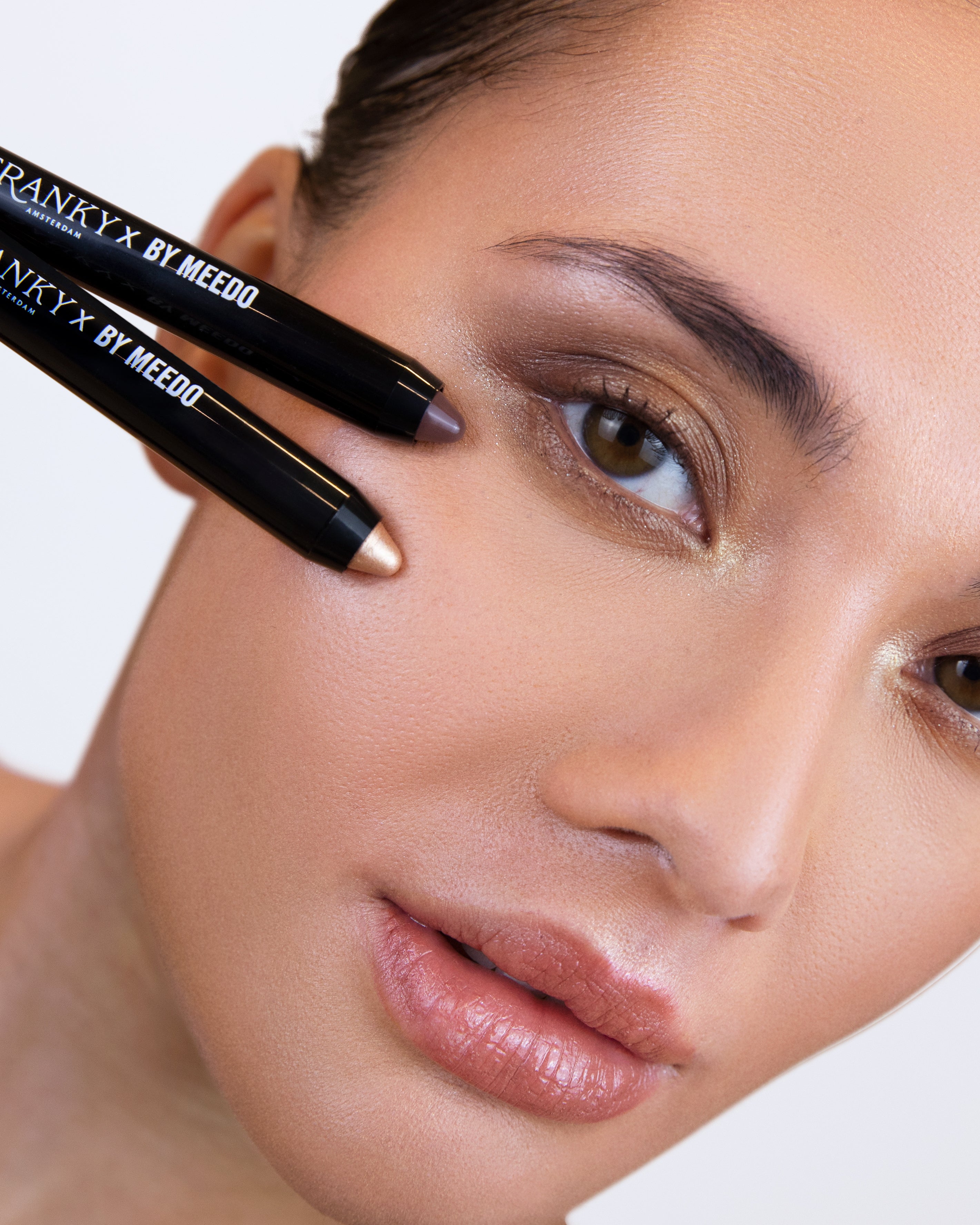 Introducing our eyeshadow sticks – Franky Amsterdam
